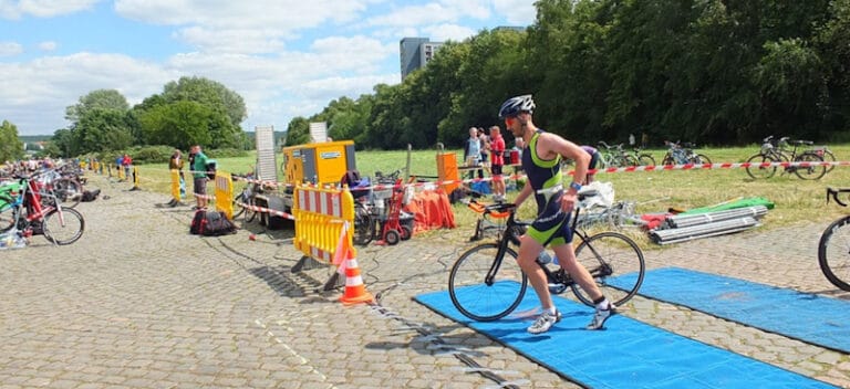7 Different Triathlon Distances: How Long is a Triathlon?